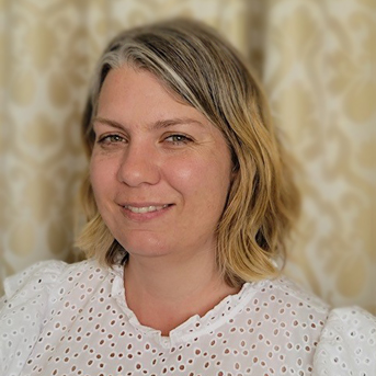 Jennifer Christie's Instagram, Twitter & Facebook on IDCrawl